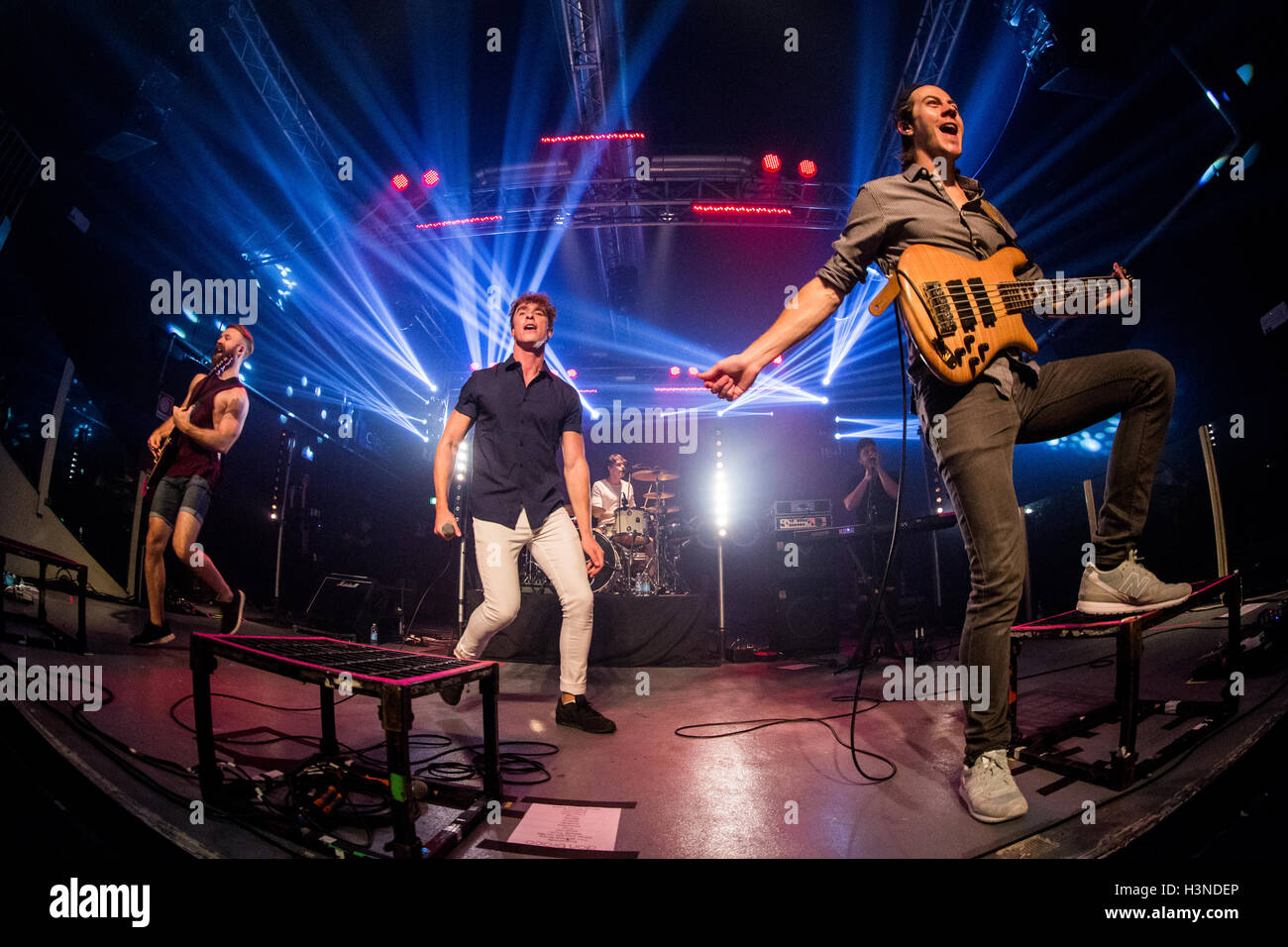 Milan, Italy. 10th Oct, 2016. The British rock band DON BROCO performs ...