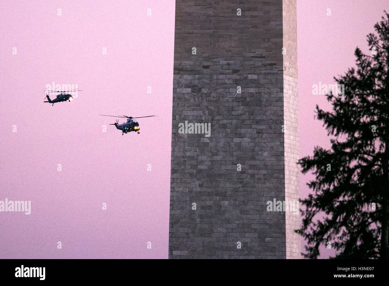 Marine One, right, with United States President Barack Obama aboard ...