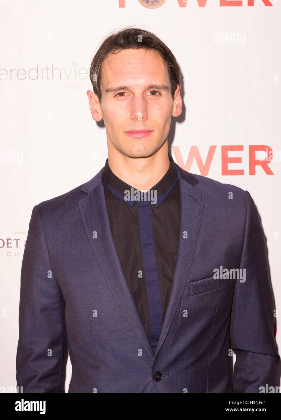 Cory michael smith hi-res stock photography and images - Alamy