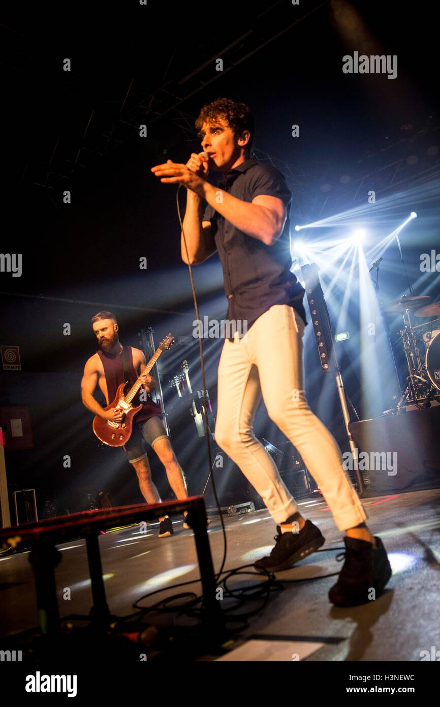 Don broco palco hi-res stock photography and images - Alamy