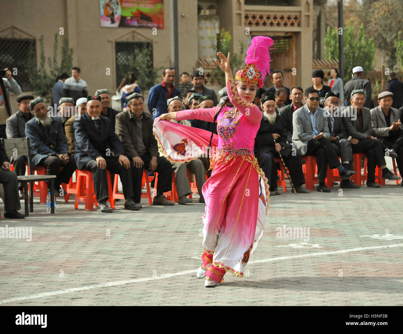 Urumqi cultural center hi-res stock photography and images - Alamy