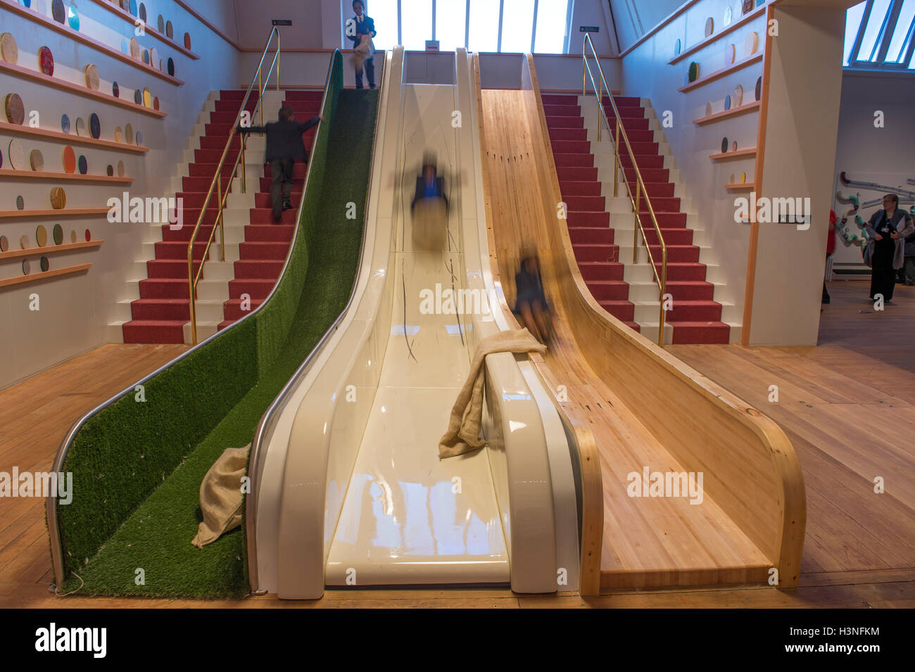 Science Museum, London, UK. 11th October, 2016. Winners of the Science ...
