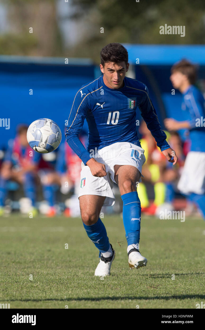 Maurizio capone hi-res stock photography and images - Alamy