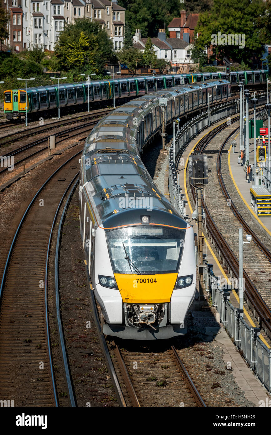 Southern rail brighton station hi-res stock photography and images - Alamy