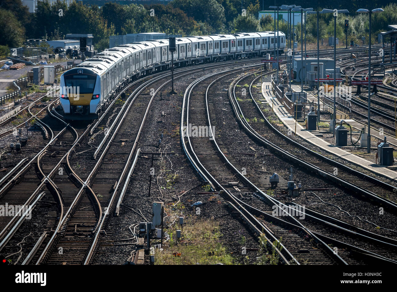 Southern rail brighton station hi-res stock photography and images - Alamy