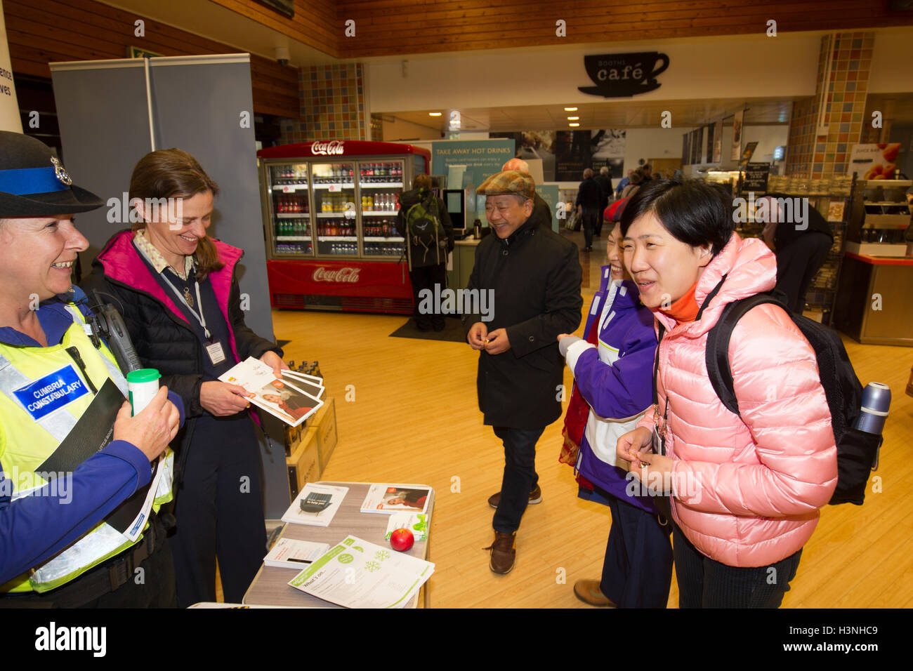 Windermere, Cumbria, UK. 11th October, 2016. Chinese tourists been ...