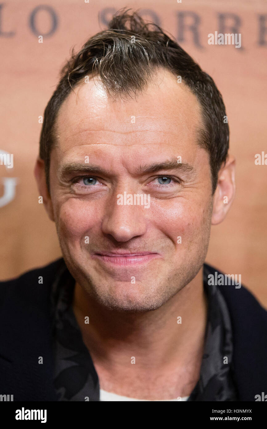 Madrid, Spain. 11th October, 2016. Actor Jude Law at premiere of The ...