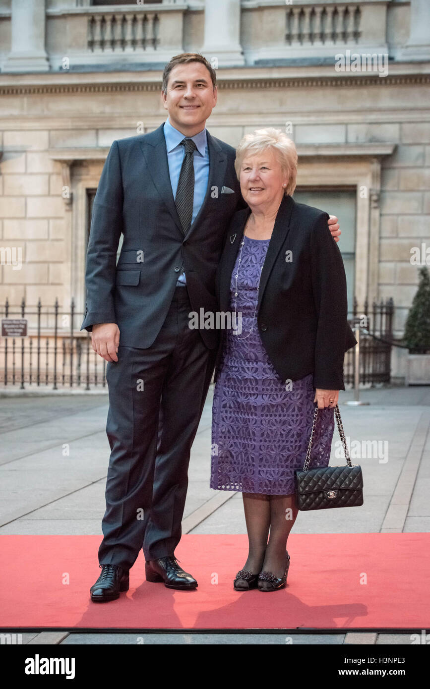 David williams actor hi-res stock photography and images - Alamy