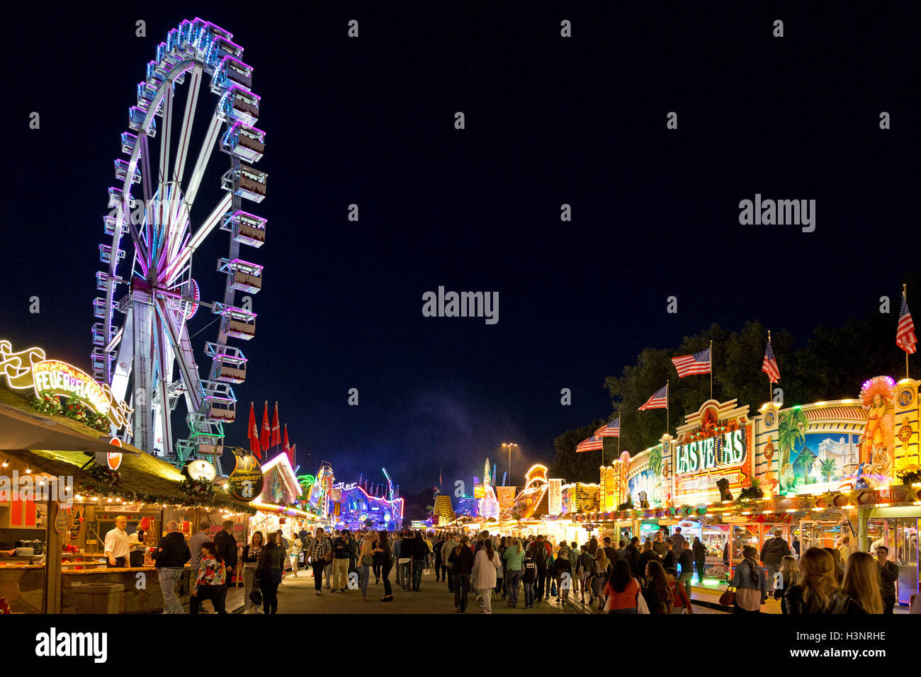 Big Wheel, Dom, Hamburg, Germany Stock Photo - Alamy