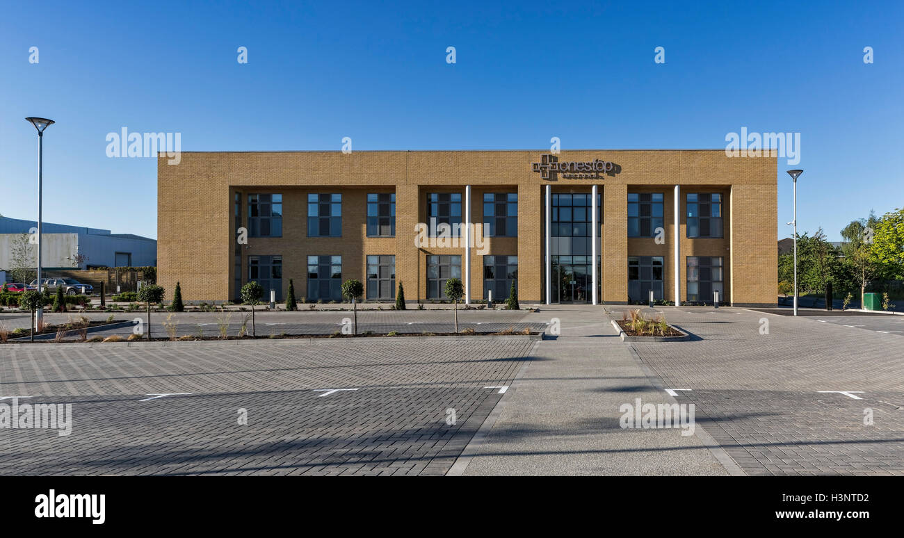 Main facade. One Stop Doctors Private Health Clinic, Hemel Hempstead ...