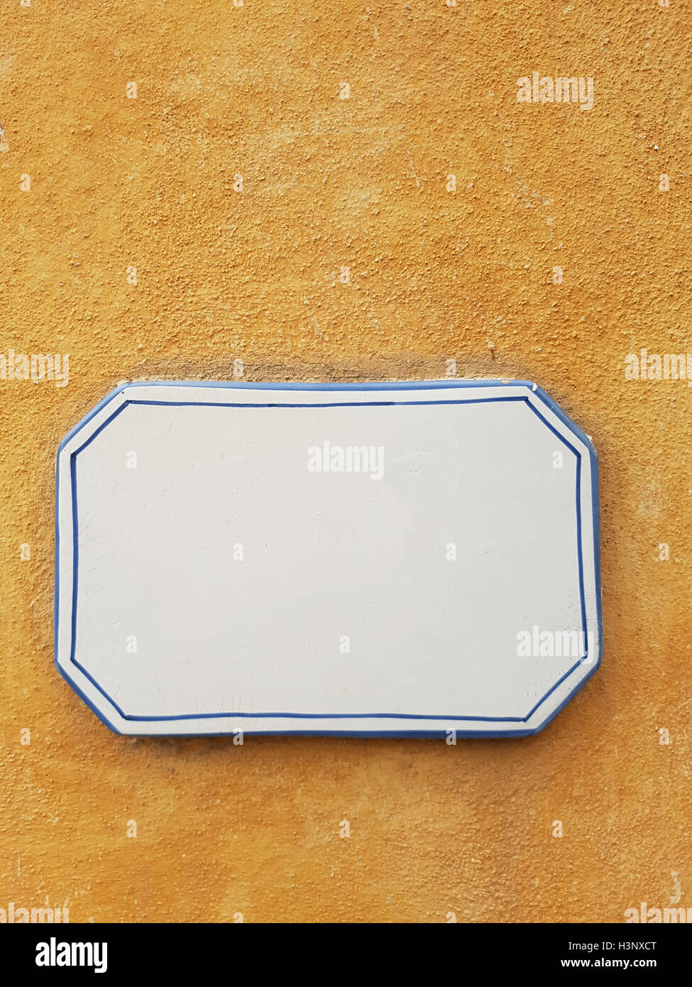 View of sign board hi-res stock photography and images - Alamy