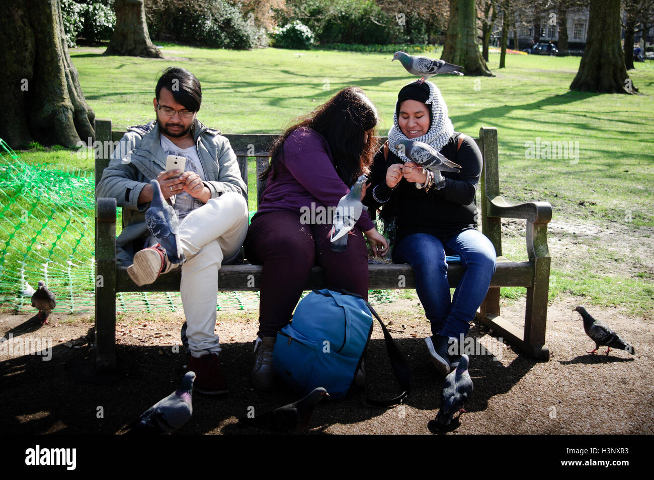 Foreign people hi-res stock photography and images - Alamy