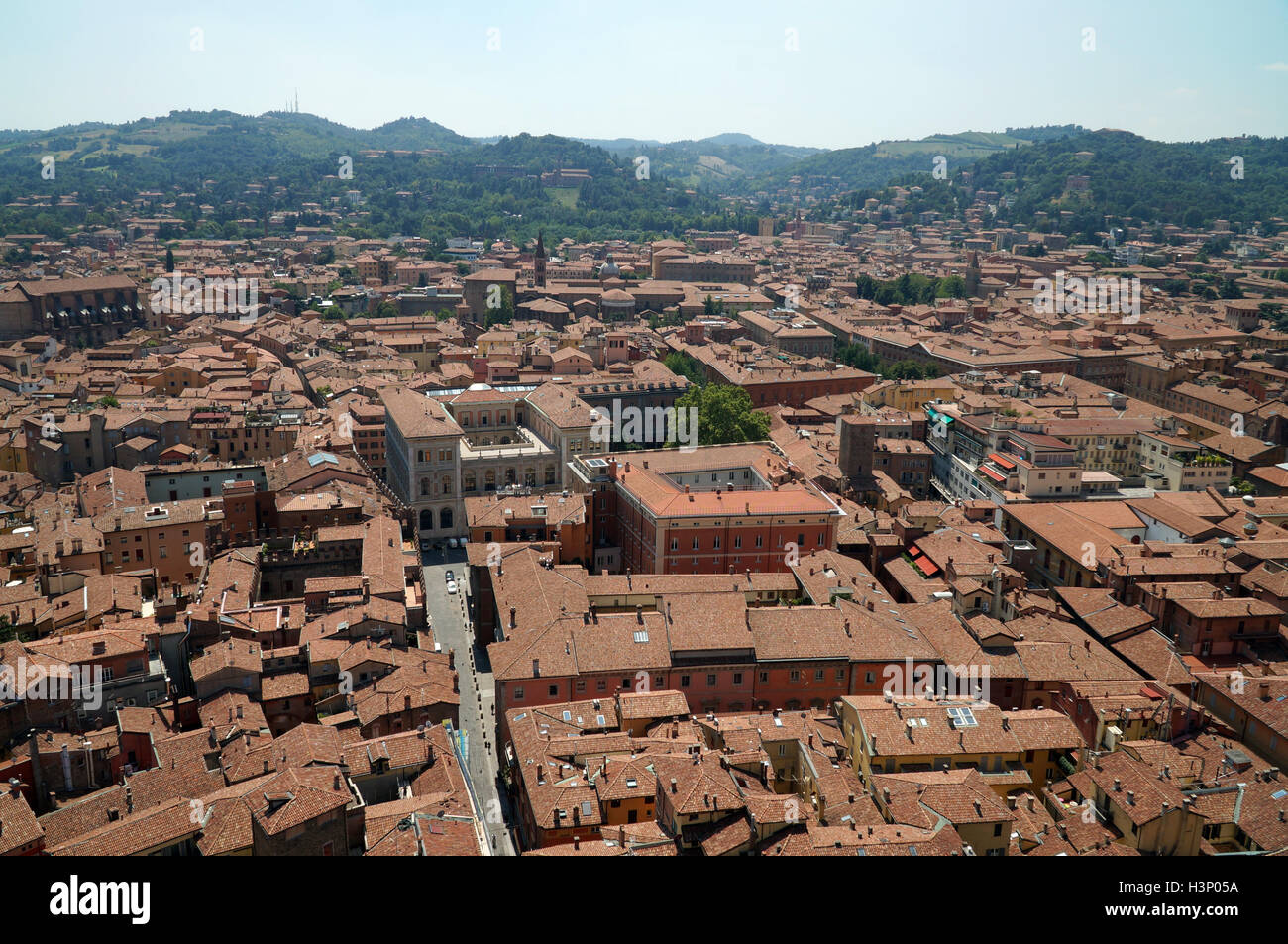 Bologna italy skyline hi-res stock photography and images - Alamy