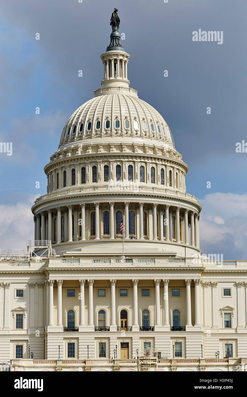 Us capital building hi-res stock photography and images - Alamy