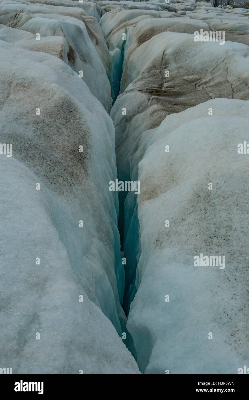 Crevasse glacier hi-res stock photography and images - Alamy