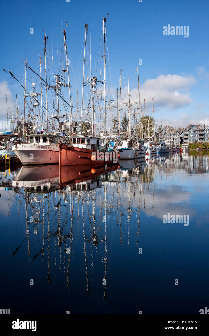Ucluelet Harbour - Ucluelet, Vancouver Island, British Columbia, Canada ...
