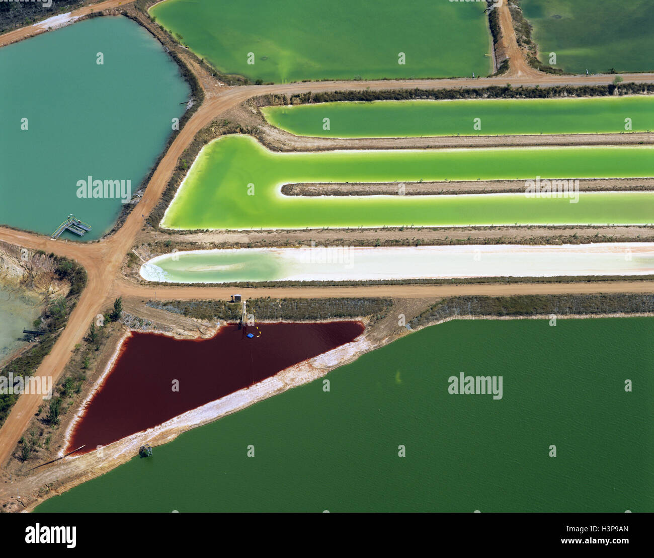 Bauxite mining hi-res stock photography and images - Alamy