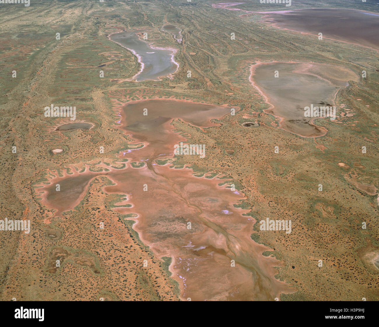 Arid lakes hi-res stock photography and images - Alamy