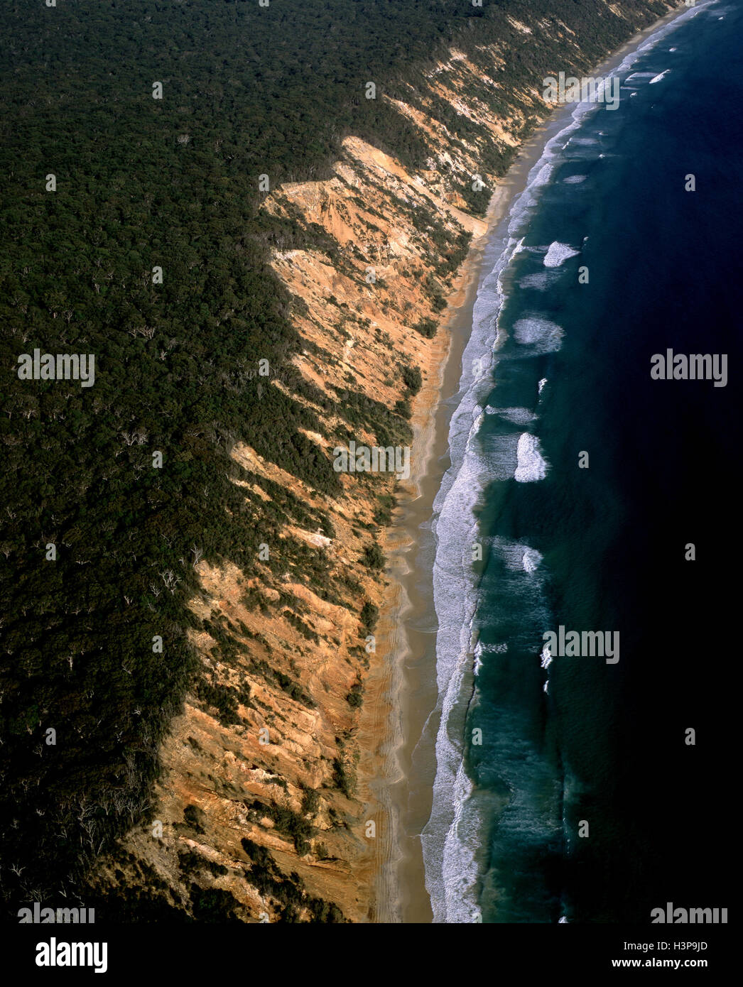 Distant cliffs hi-res stock photography and images - Alamy