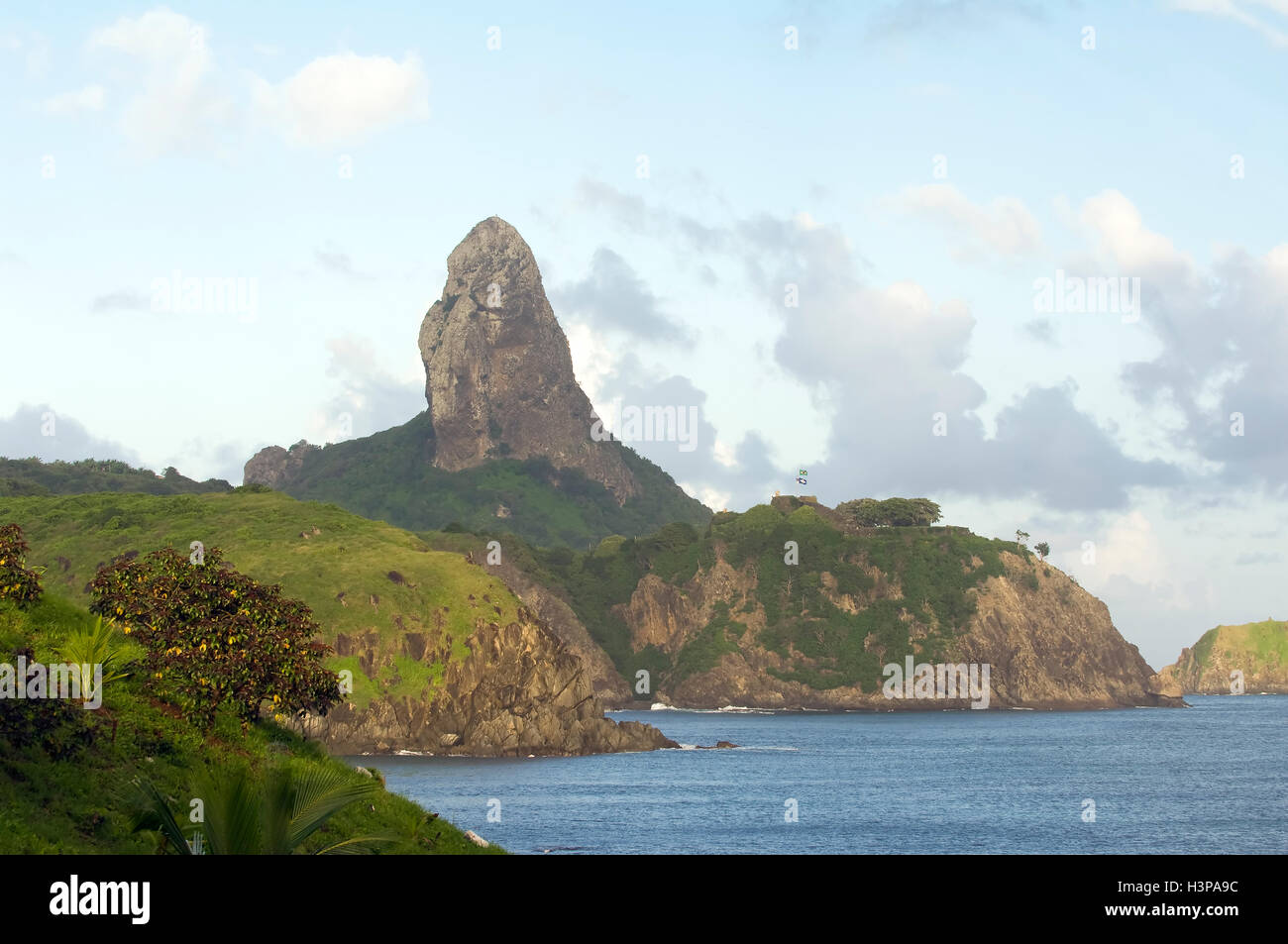 Morro do Pico, Fernando de Noronha National Marine Sanctuary ...