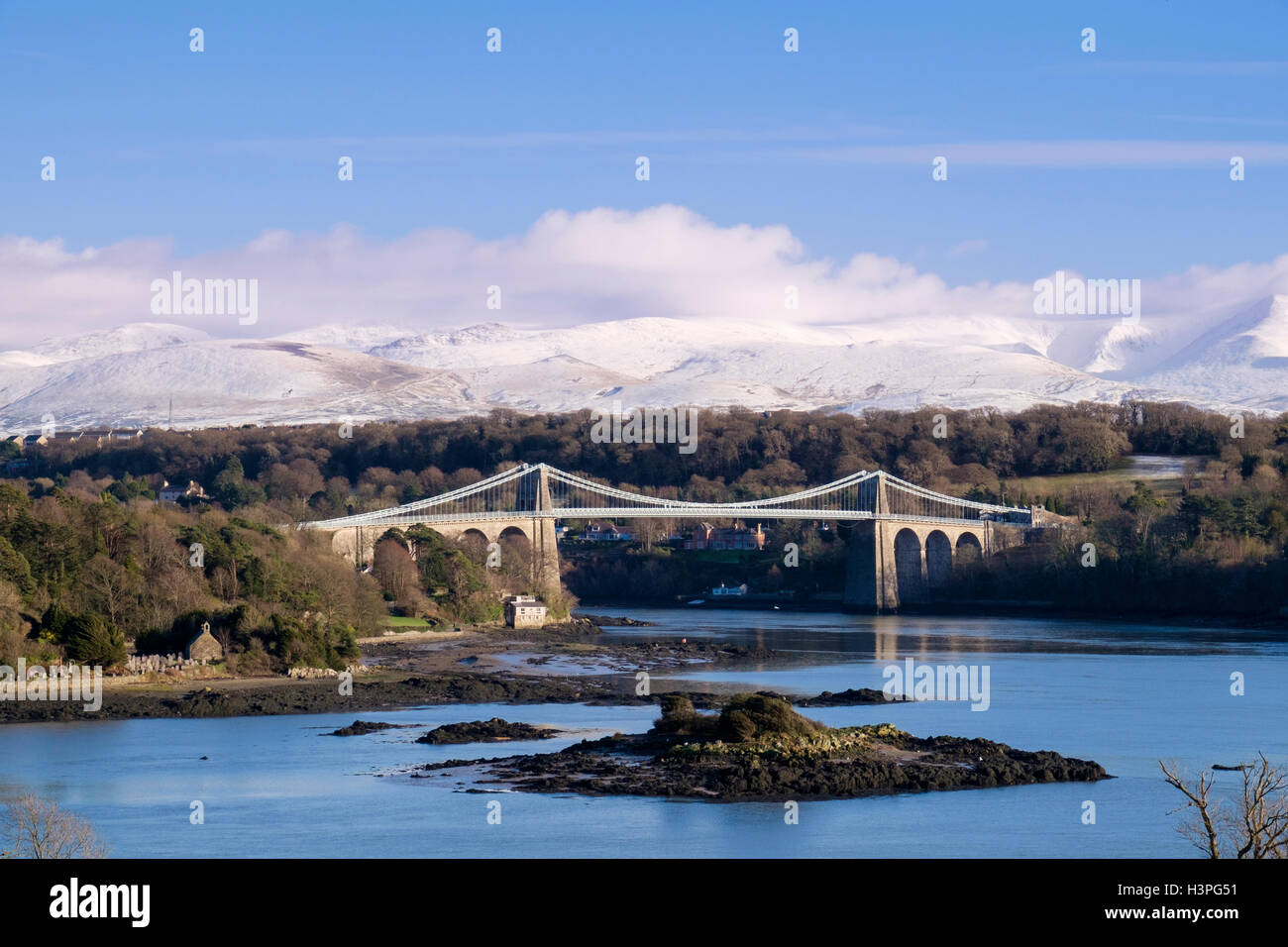 Menai Strait Bridges High Resolution Stock Photography and Images - Alamy