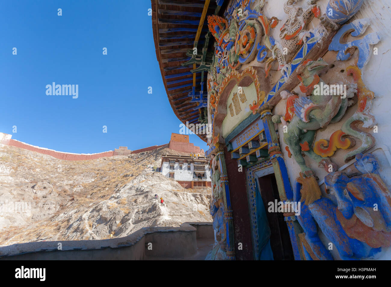 Famous Kumbum Stupa Stock Photo - Alamy