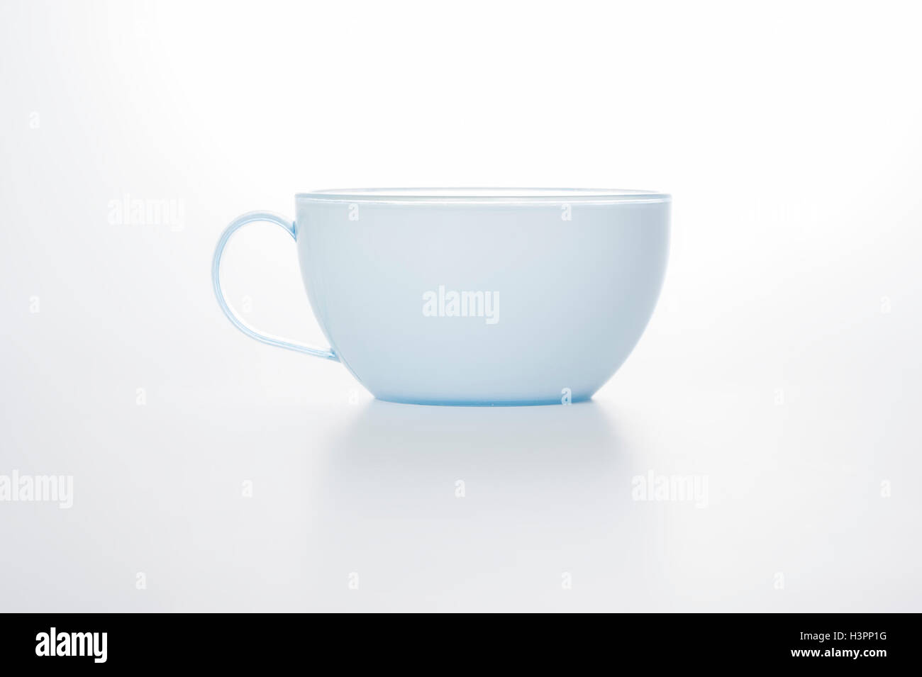 Stylish modern plain white cup Stock Photo - Alamy