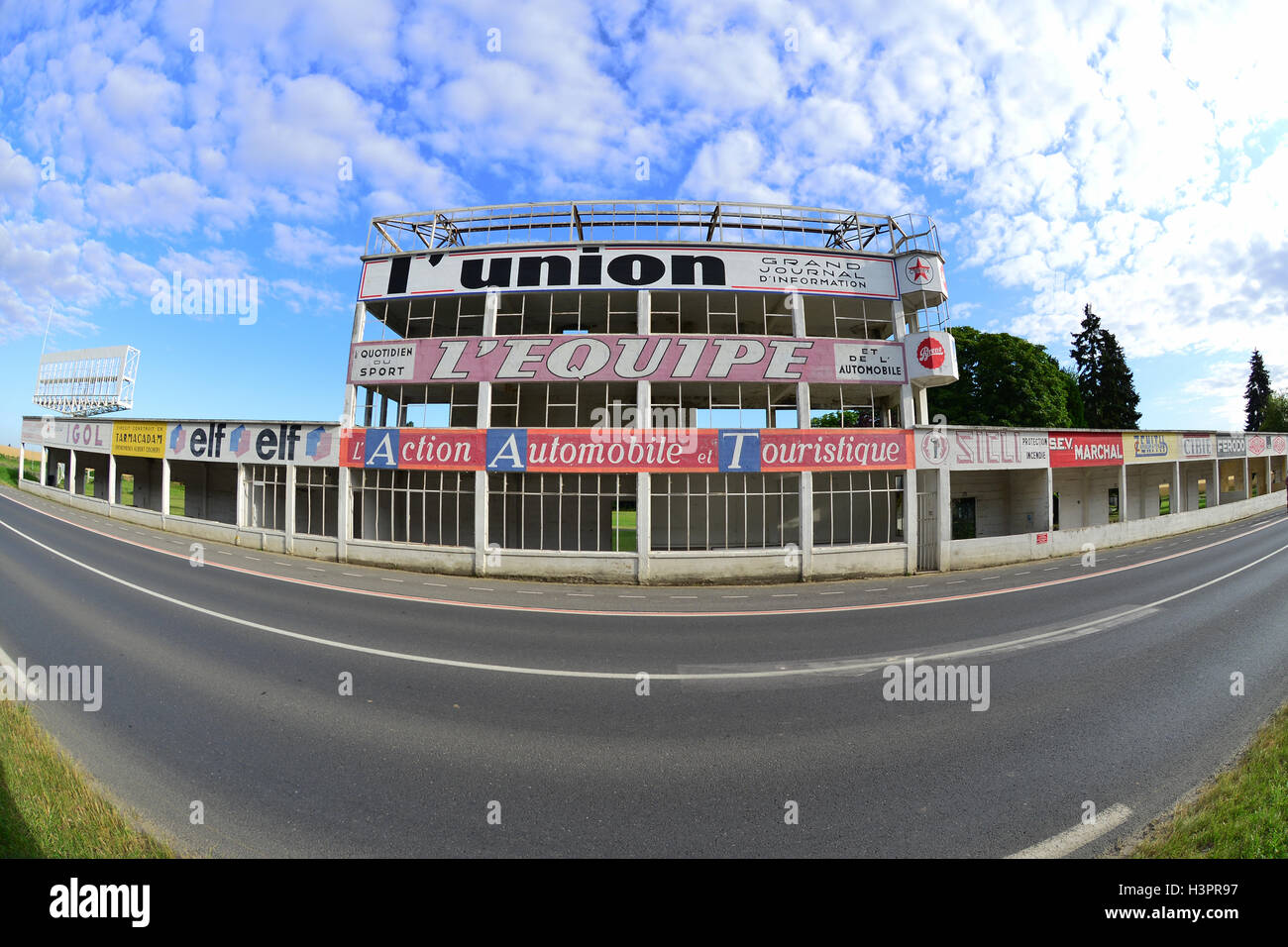 Pit boxes, Pits, Grandstand, Reims-Gueux, French GP circuit, classic ...