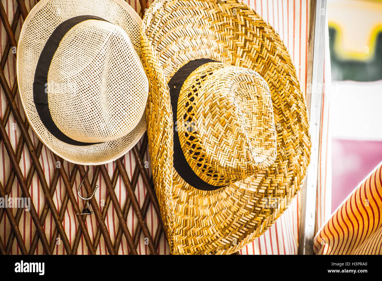 White wicker hats hi-res stock photography and images - Alamy
