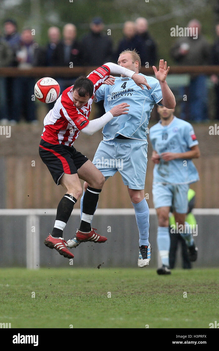 Dave Collis of Billericay tangles with Martin Tuohy of Hornchurch - AFC ...