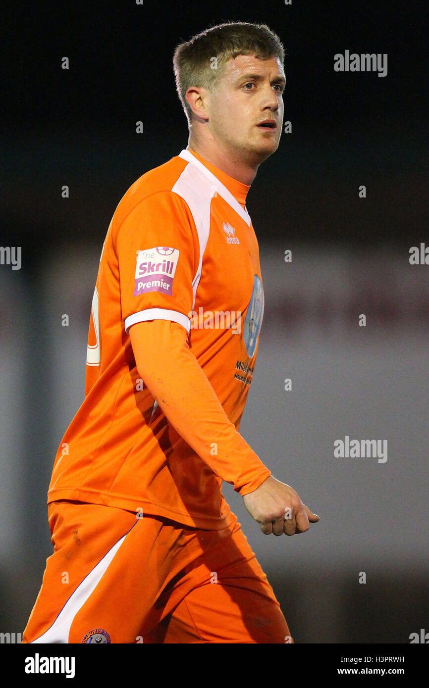 Alan Massey of Braintree Town - AFC Hornchurch vs Braintree Town ...