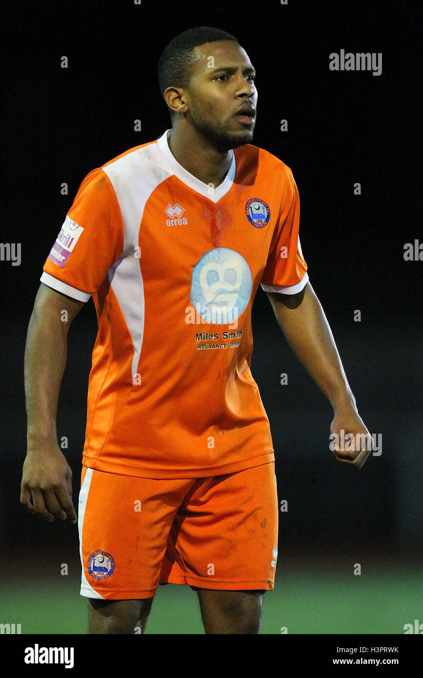 Ryan Peters of Braintree Town - AFC Hornchurch vs Braintree Town ...