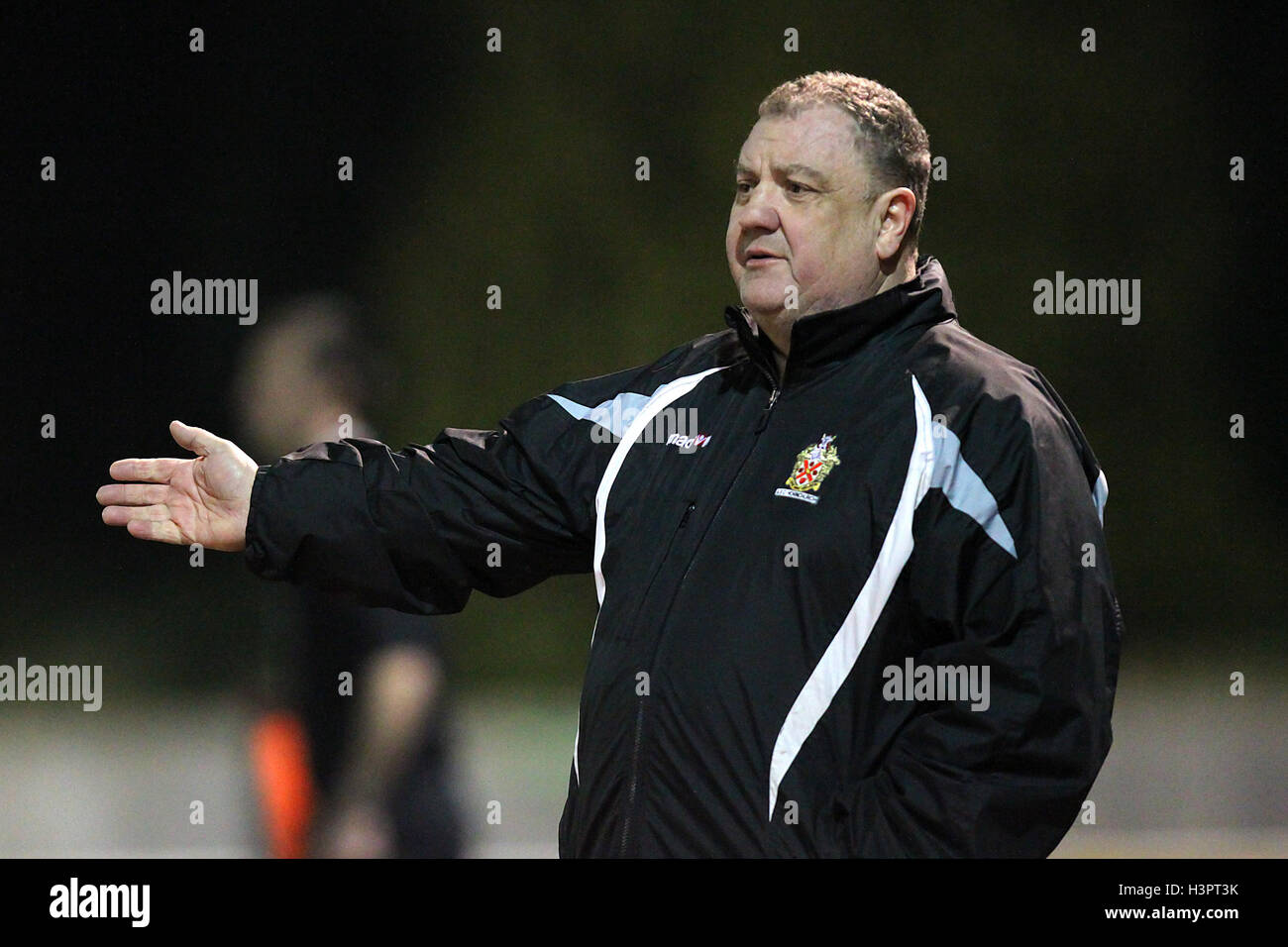Hornchurch chairman Colin McBride - AFC Hornchurch vs Canvey Island ...