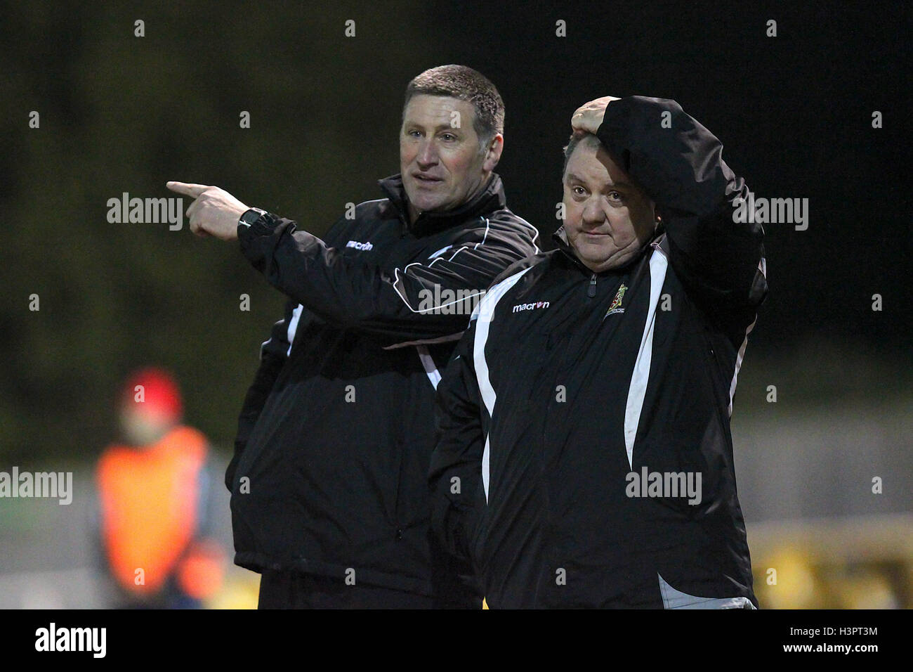 Hornchurch chairman Colin McBride (R) and manager Jim McFarlane - AFC ...