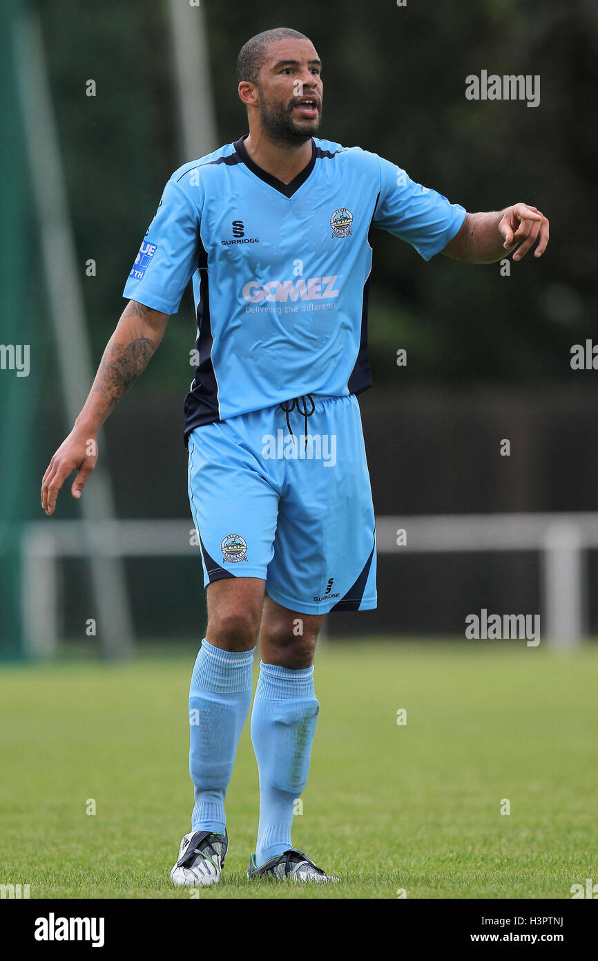 Ian Simpemba in action for Dover - AFC Hornchurch vs Dover Athletic ...