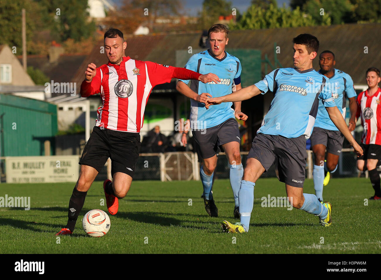 Martin Tuohy in action for Hornchurch - AFC Hornchurch vs Enfield Town ...
