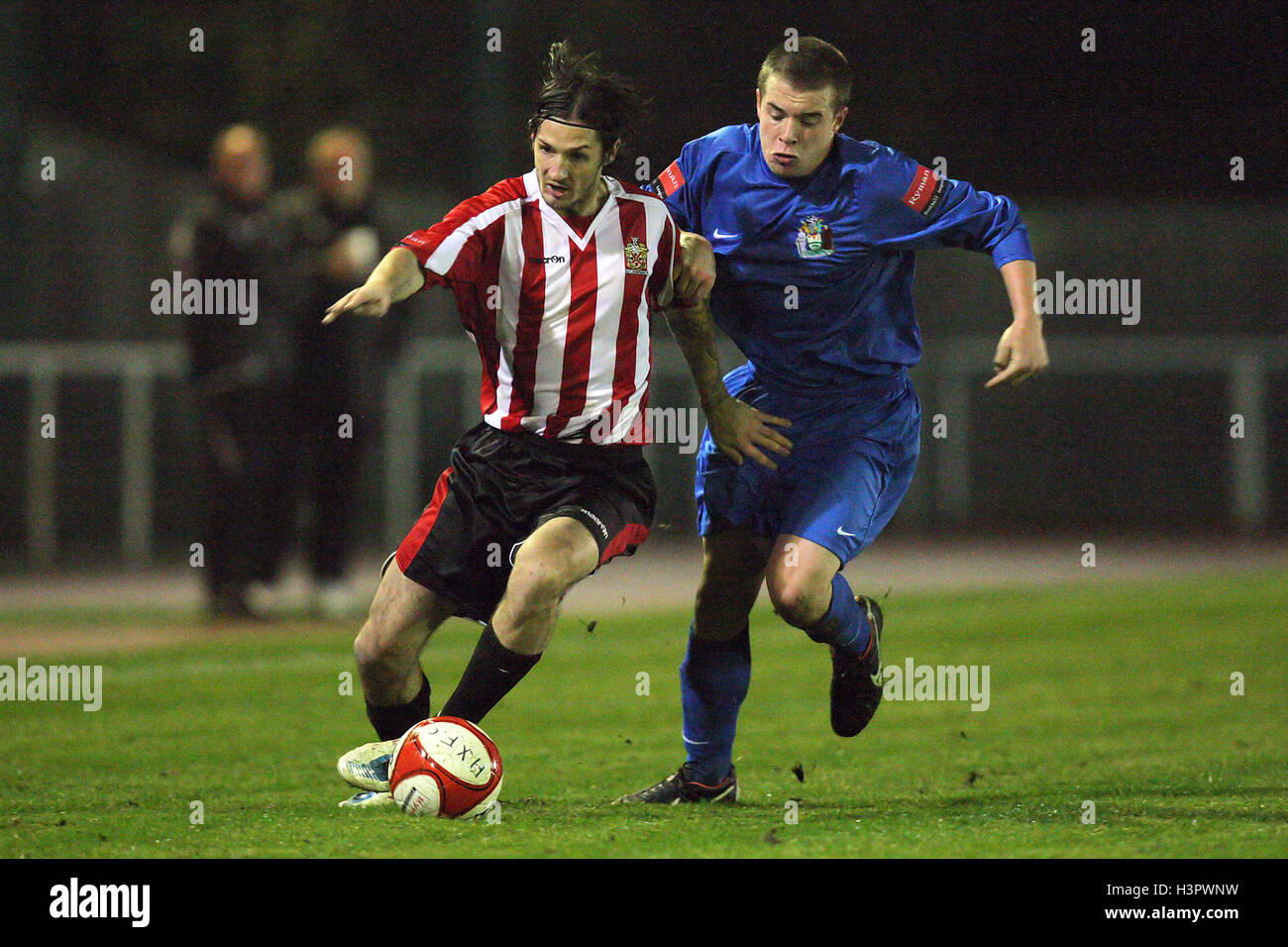 Simon Glover in action for Hornchurch - AFC Hornchurch vs Harrow ...