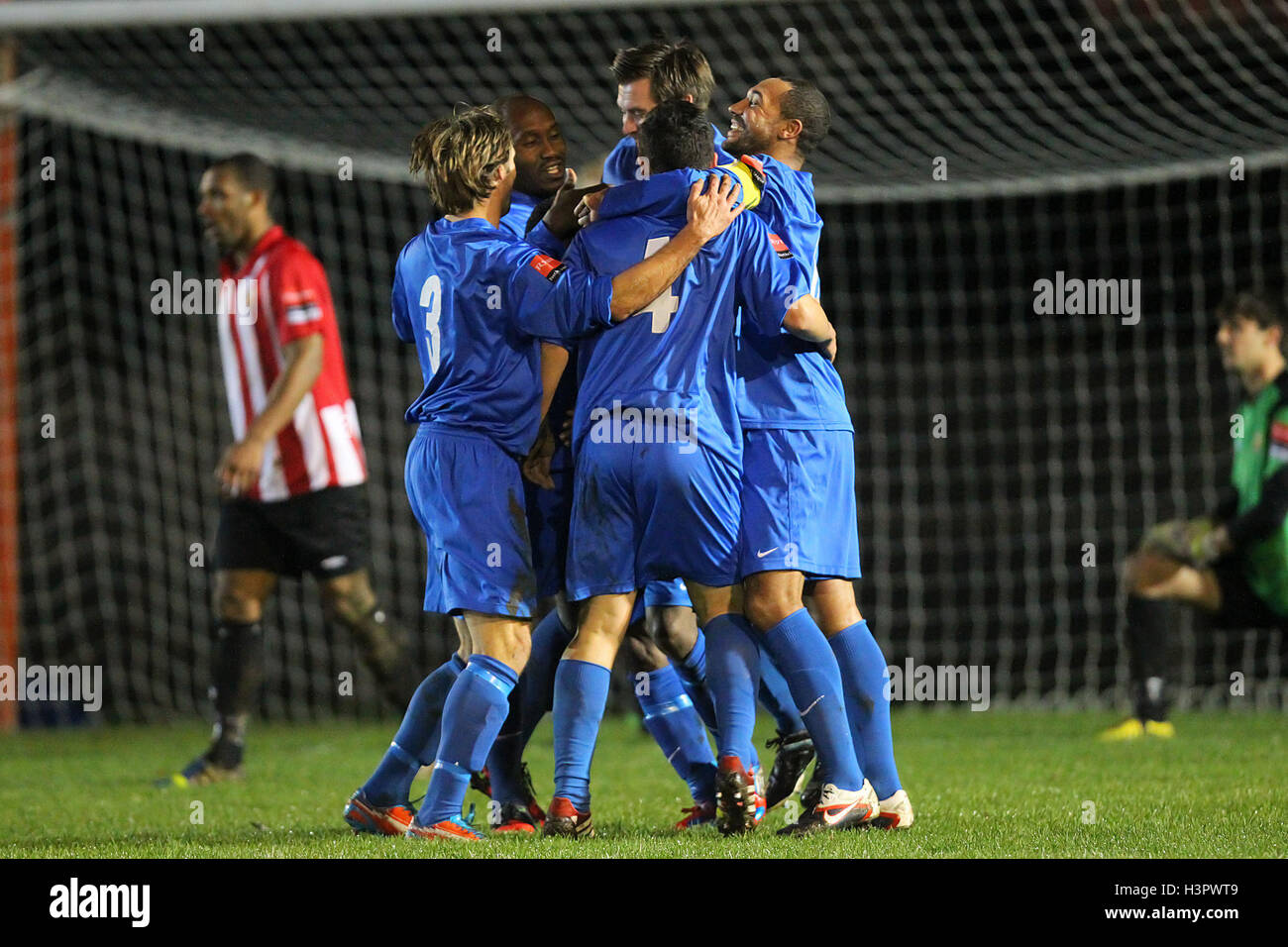 Harrow football team hi-res stock photography and images - Alamy