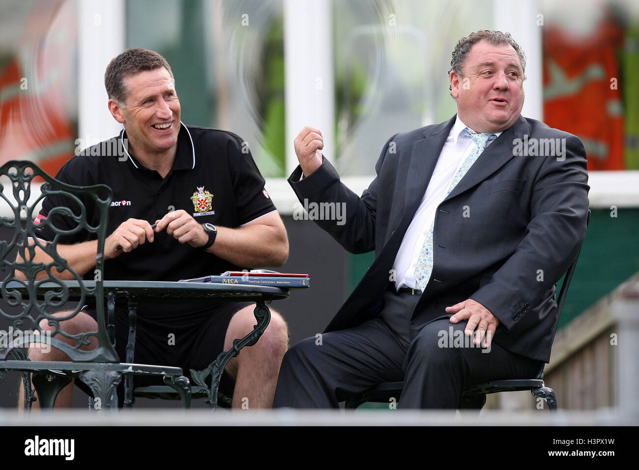 AFC Hornchurch Chairman Colin McBride (R) and Manager Jim McFarlane ...