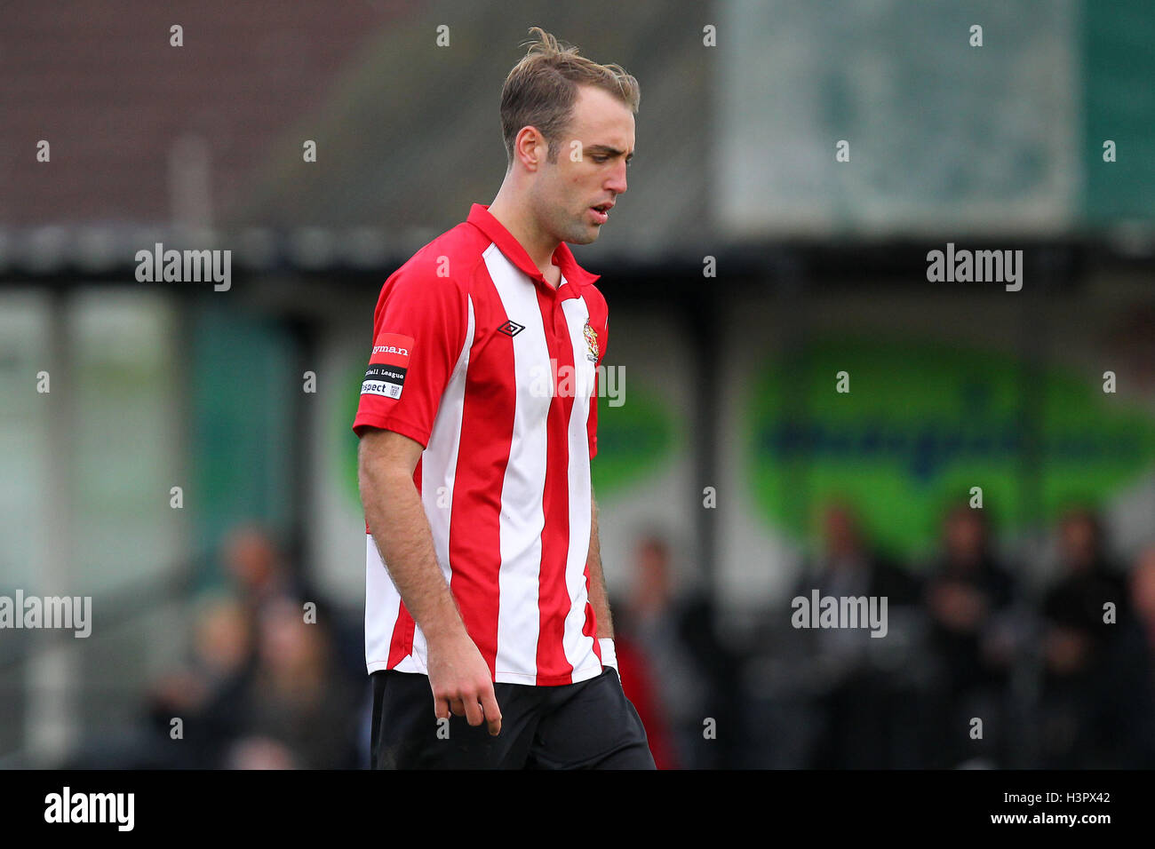 Elliot Styles of Hornchurch leaves the field having been sent off by ...