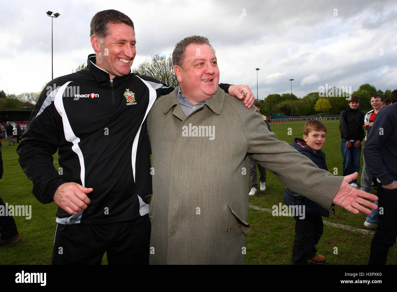 Hornchurch chairman colin mcbride afc hi-res stock photography and ...