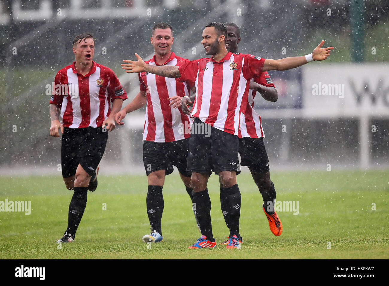 Chris Bourne of Hornchurch scores the equalising goal and celebrates ...