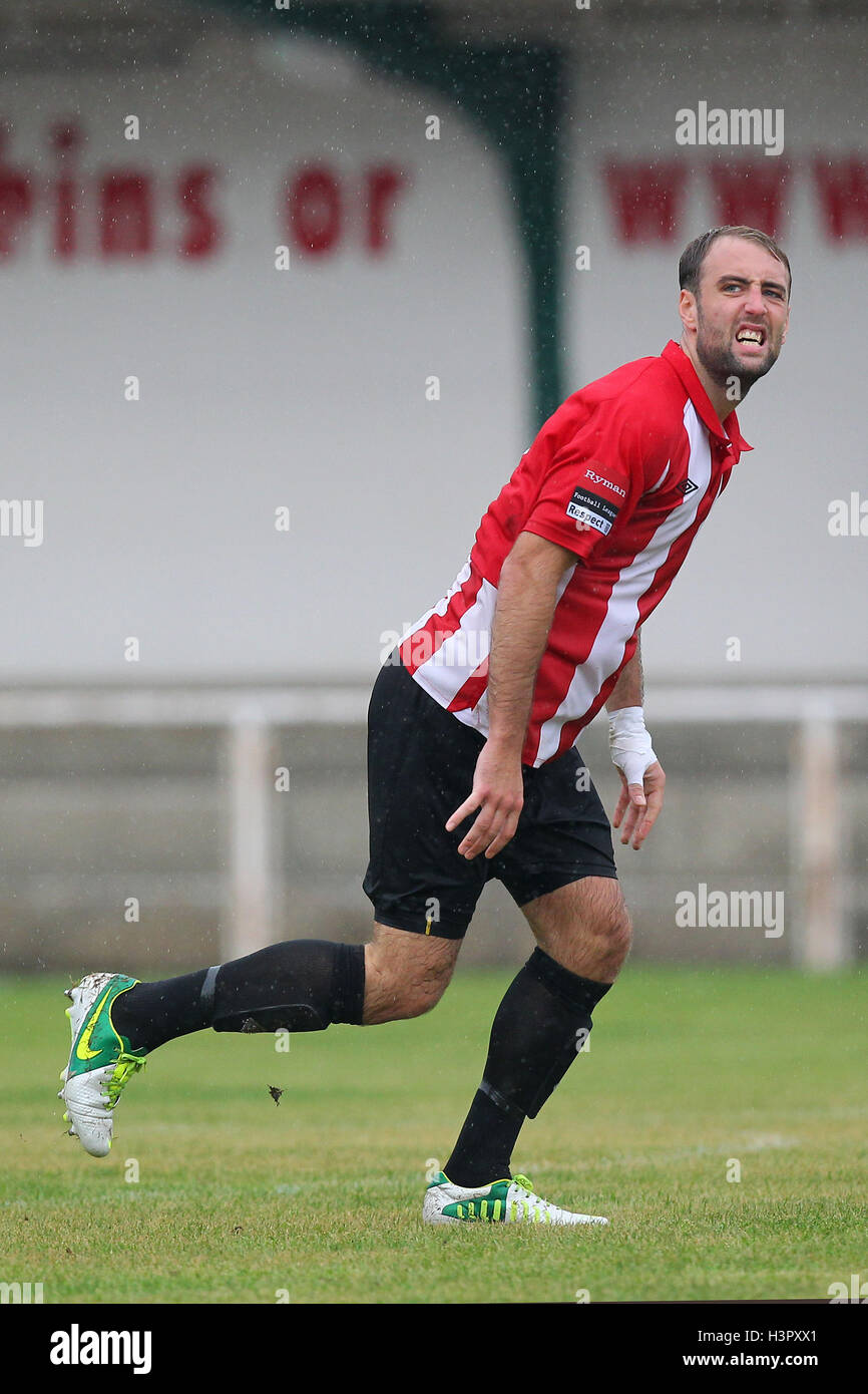 Elliot Styles in action for Hornchurch - AFC Hornchurch vs Bury Town ...