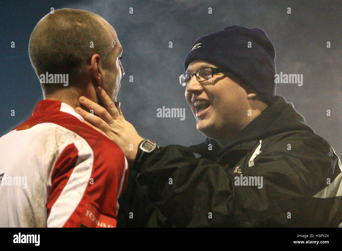 Elliot Styles suffers an injury after a tangle with Tom Bradbrook of ...