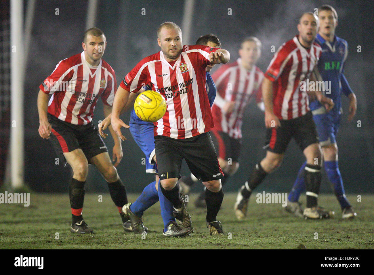 Dave Collis of Hornchurch looks to come away with the ball - AFC ...