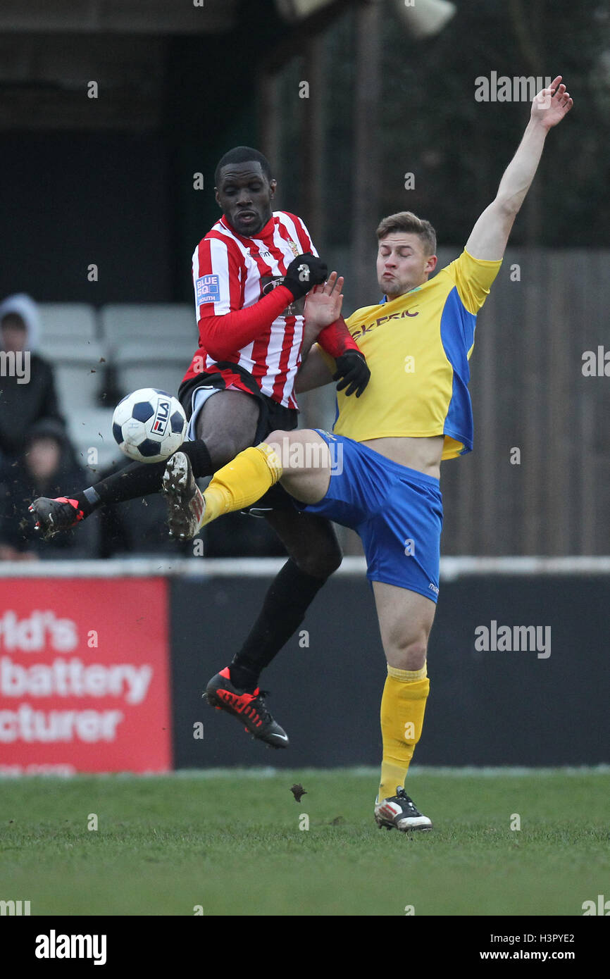 Wayne Gray of Hornchurch battles it out with James Clarke of Salisbury ...