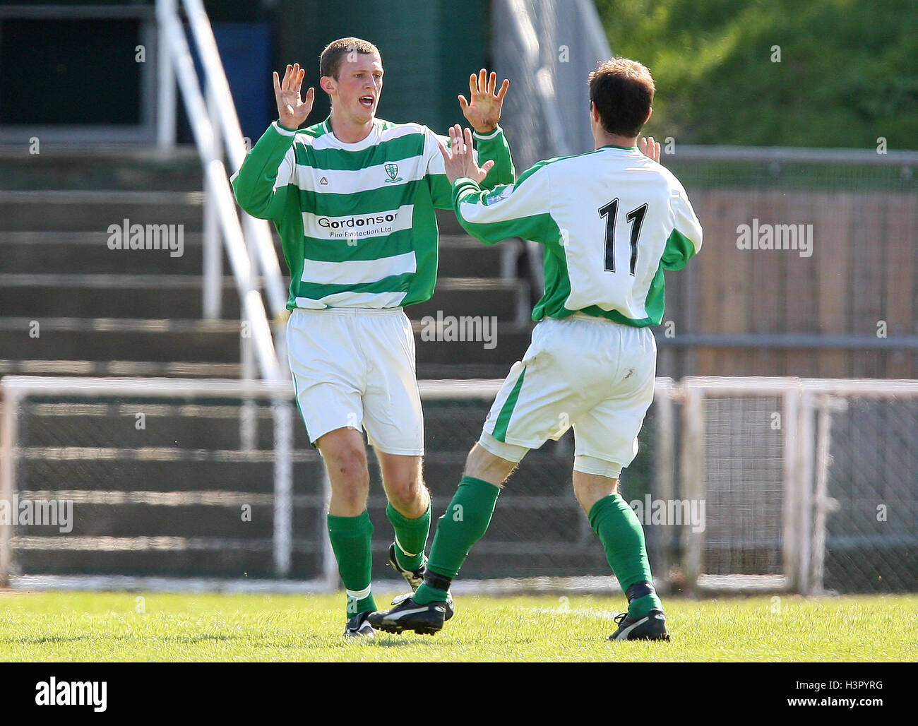 Waltham Abbey celebrate their goal - AFC Hornchurch vs Waltham Abbey ...