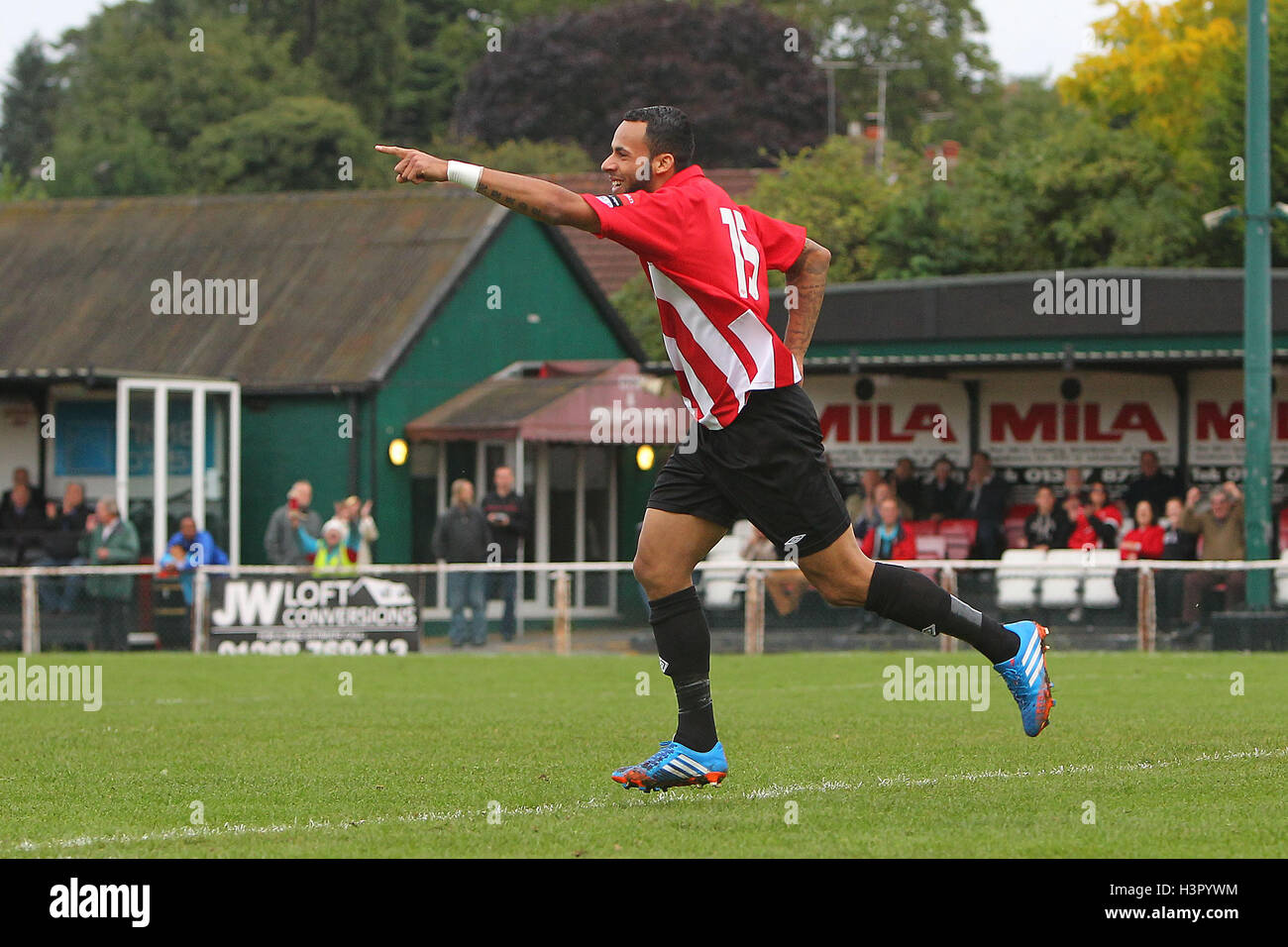 Chris Bourne scores the sixth goal for Hornchurch and celebrates - AFC ...