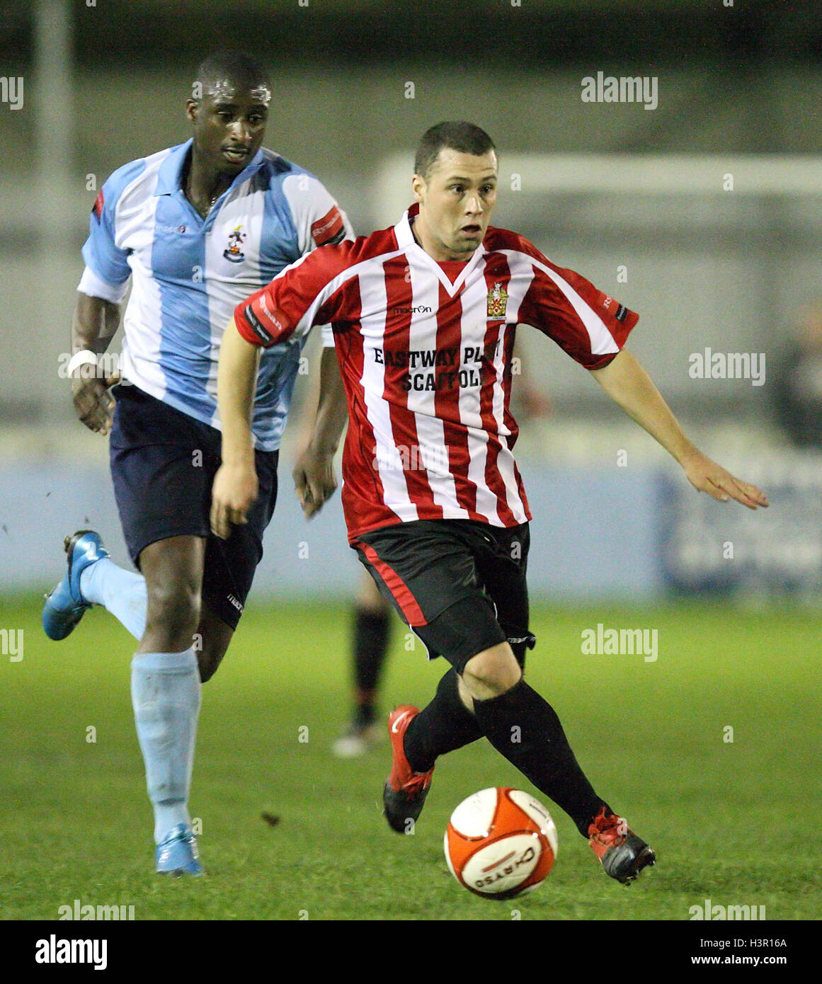 Billy Coyne of Hornchurch evades Ellis Remy of Brentwood - Brentwood ...