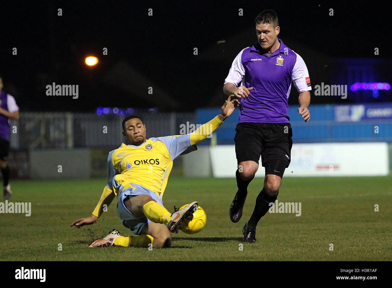 Ashley Miller of Canvey tackles Frankie Curley of Hornchurch - Canvey ...